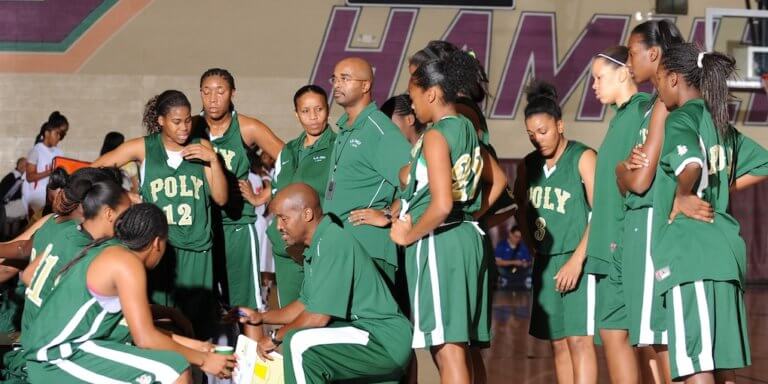 5 Out Basketball Offense - Basic Rules, Concepts & Play Diagrams